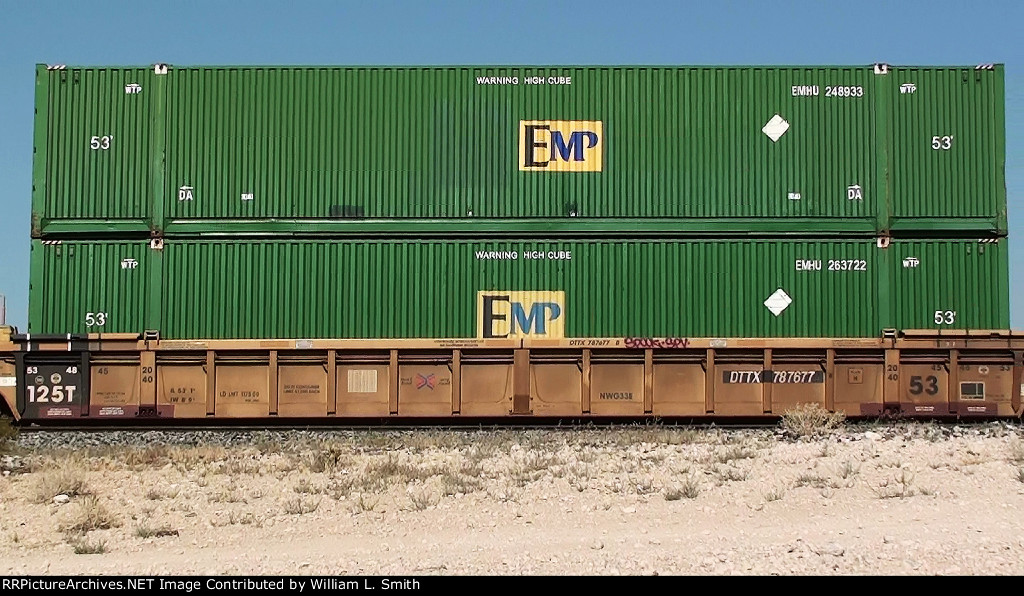 WB Stack Frt at Erie NV W mid trn slv -137